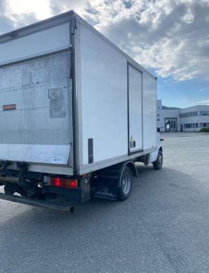 Balts Mercedes-Benz Sprinter 2005 Klaipėda, ar dzinēja tilpumu 2.70 L un nobraukumu 250 tūkst. km par 5800 €, foto 4 vietnē AUTOMOTO.COM.LV