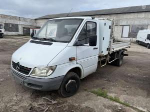 Balts Mercedes-Benz Sprinter 2005 Kauņa, ar dzinēja tilpumu 2.20 L un nobraukumu 229 tūkst. km par 5850 €, foto  vietnē AUTOMOTO.COM.LV