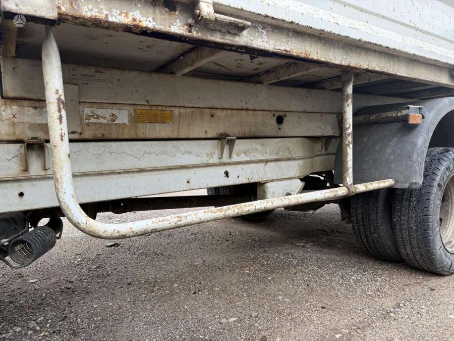 Balts Mercedes-Benz Sprinter 2005 Kauņa, ar dzinēja tilpumu 2.20 L un nobraukumu 229 tūkst. km par 5850 €, foto 11 vietnē AUTOMOTO.COM.LV