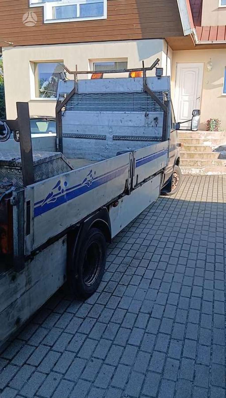 Balts Mercedes-Benz Sprinter 2005 Klaipėda, ar dzinēja tilpumu 2.20 L un nobraukumu 250 tūkst. km par 6300 €, foto 6 vietnē AUTOMOTO.COM.LV