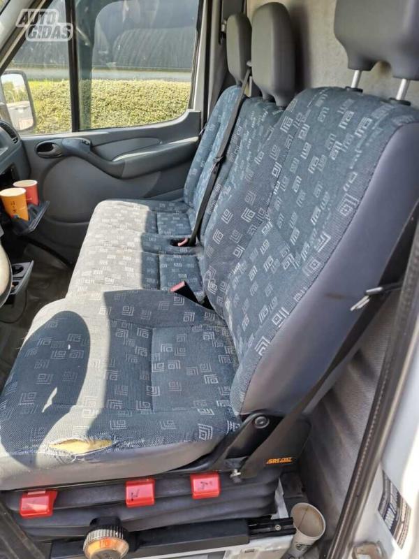 Balts Mercedes-Benz Sprinter 2006 Viļņa, ar dzinēja tilpumu 2.70 L un nobraukumu 325 tūkst. km par 6250 €, foto 9 vietnē AUTOMOTO.COM.LV