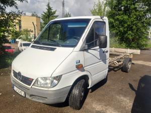 White Mercedes-Benz Sprinter 2006 in Vilnius, with an engine capacity of 2.10 L and mileage of 600 thousand km for 2100 €, photo 4 on AUTOMOTO.COM.LV