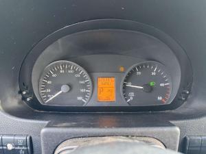 White Mercedes-Benz Sprinter 2006 in Kaunas, with an engine capacity of 2.15 L and mileage of 526 thousand km for 5500 €, photo 8 on AUTOMOTO.COM.LV