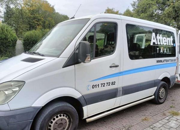 White Mercedes-Benz Sprinter 2007 in Siauliai, with an engine capacity of 2.20 L and mileage of 450 thousand km for 5850 €, photo 2 on AUTOMOTO.COM.LV
