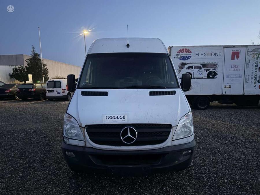 Balts Mercedes-Benz Sprinter 2007 Panevēža, ar dzinēja tilpumu 2.15 L un nobraukumu 565 tūkst. km par 3999 €, foto 2 vietnē AUTOMOTO.COM.LV