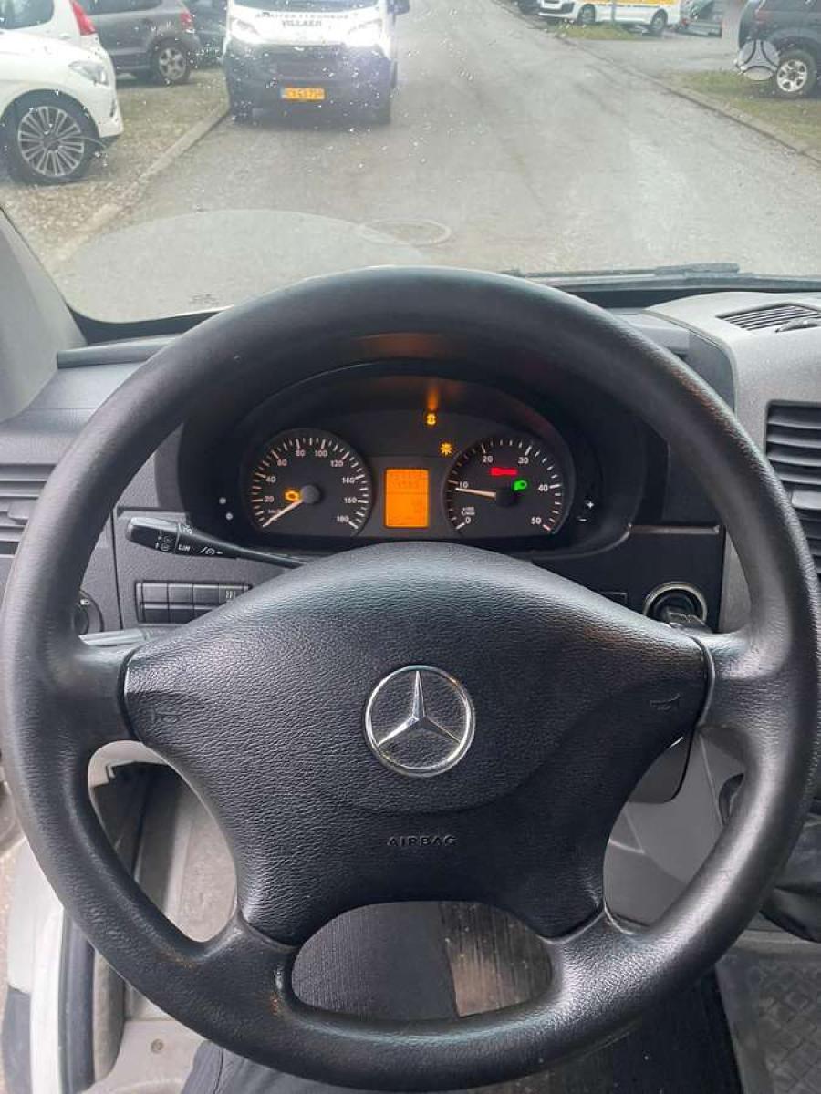 Balts Mercedes-Benz Sprinter 2007 Panevēža, ar dzinēja tilpumu 2.15 L un nobraukumu 458 tūkst. km par 5250 €, foto 9 vietnē AUTOMOTO.COM.LV