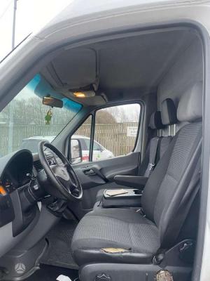 Balts Mercedes-Benz Sprinter 2007 Panevēža, ar dzinēja tilpumu 2.15 L un nobraukumu 458 tūkst. km par 5250 €, foto 10 vietnē AUTOMOTO.COM.LV
