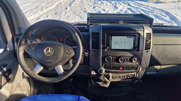 Balts Mercedes-Benz Sprinter 2007 Kauņa, ar dzinēja tilpumu 2.15 L un nobraukumu 190 tūkst. km par 6600 €, foto 6 vietnē AUTOMOTO.COM.LV