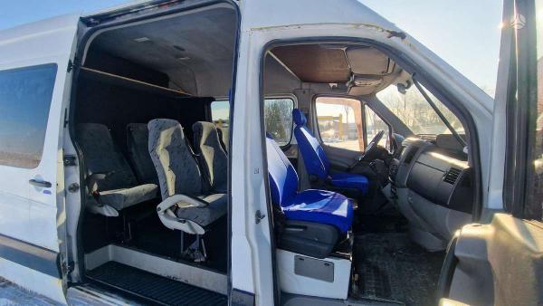 Balts Mercedes-Benz Sprinter 2007 Kauņa, ar dzinēja tilpumu 2.15 L un nobraukumu 190 tūkst. km par 6600 €, foto 10 vietnē AUTOMOTO.COM.LV