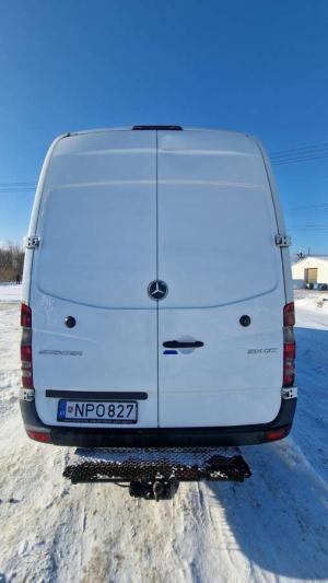 White Mercedes-Benz Sprinter 2007 in Kaunas, with an engine capacity of 2.15 L and mileage of 191 thousand km for 6000 €, photo 4 on AUTOMOTO.COM.LV