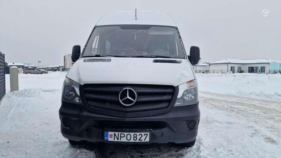 White Mercedes-Benz Sprinter 2007 in Kaunas, with an engine capacity of 2.15 L and mileage of 191 thousand km for 6600 €, photo 1 on AUTOMOTO.COM.LV