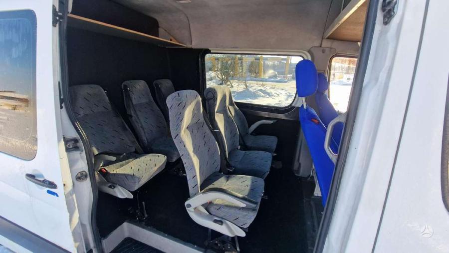 White Mercedes-Benz Sprinter 2007 in Kaunas, with an engine capacity of 2.15 L and mileage of 191 thousand km for 6600 €, photo 12 on AUTOMOTO.COM.LV