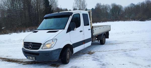 White Mercedes-Benz Sprinter 2007 in Alytus, with an engine capacity of 2.20 L and mileage of 400 thousand km for 8250 €, photo 1 on AUTOMOTO.COM.LV