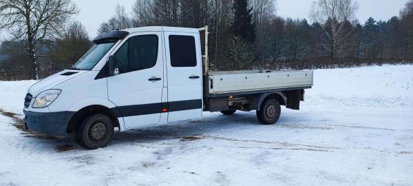 White Mercedes-Benz Sprinter 2007 in Alytus, with an engine capacity of 2.20 L and mileage of 400 thousand km for 8250 €, photo 2 on AUTOMOTO.COM.LV