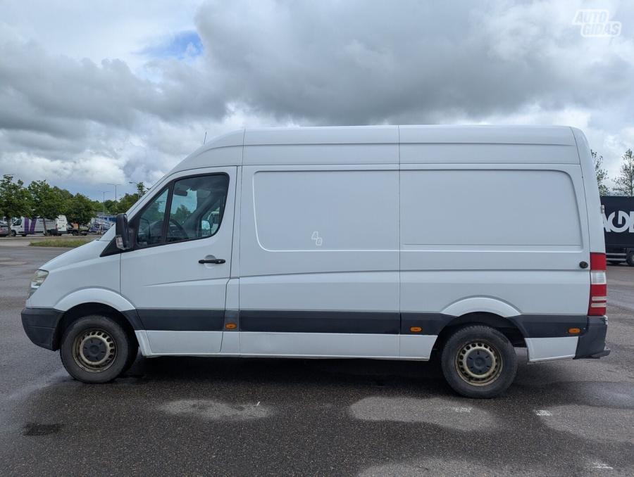 White Mercedes-Benz Sprinter 2007 in Telschi, with an engine capacity of 2.20 L and mileage of 345 thousand km for 4500 €, photo 3 on AUTOMOTO.COM.LV