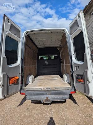 White Mercedes-Benz Sprinter 2007 in Telschi, with an engine capacity of 2.20 L and mileage of 345 thousand km for 4500 €, photo 6 on AUTOMOTO.COM.LV