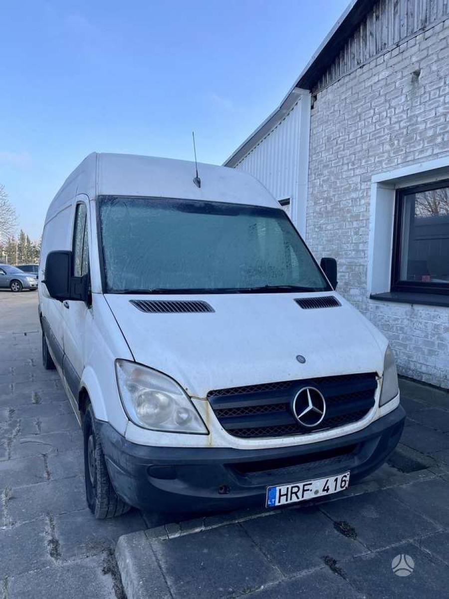 Balts Mercedes-Benz Sprinter 2007 Kretinga, ar dzinēja tilpumu 2.15 L un nobraukumu 549 tūkst. km par 2500 €, foto 1 vietnē AUTOMOTO.COM.LV