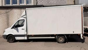 White Mercedes-Benz Sprinter 2007 in Kaunas, with an engine capacity of 2.15 L and mileage of 425 thousand km for 3200 €, photo  on AUTOMOTO.COM.LV