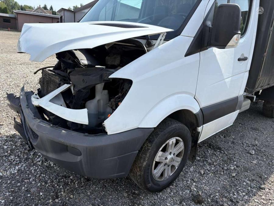 Balts Mercedes-Benz Sprinter 2007 Kelmė, ar dzinēja tilpumu 2.15 L un nobraukumu 600 tūkst. km par 2850 €, foto 16 vietnē AUTOMOTO.COM.LV
