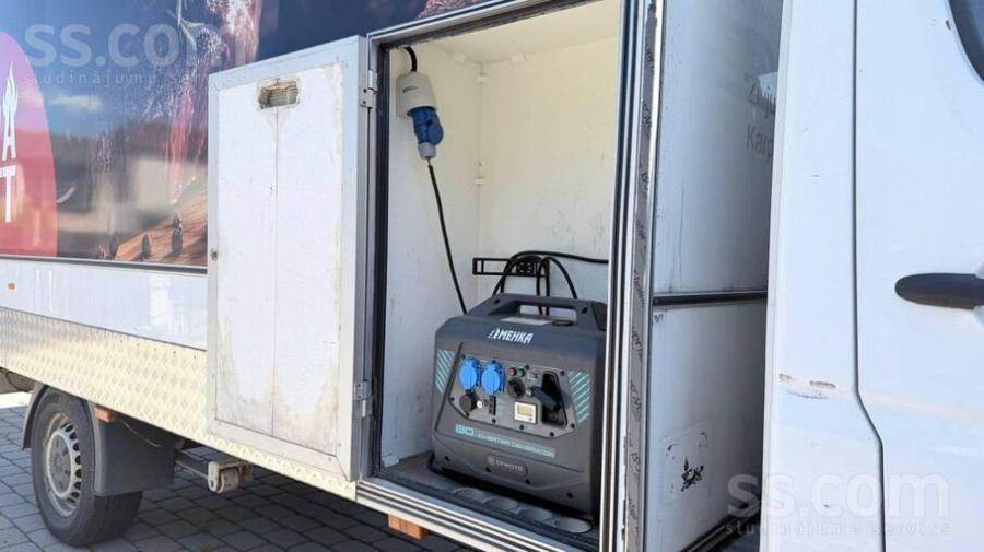 Balts Mercedes-Benz Sprinter 2007 Valka, ar dzinēja tilpumu 2.20 L un nobraukumu 285 tūkst. km par 14000 €, foto 9 vietnē AUTOMOTO.COM.LV