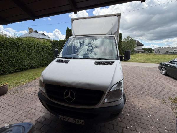 White Mercedes-Benz Sprinter 2007 in Kaunas, with an engine capacity of 2.15 L and mileage of 480 thousand km for 4500 €, photo 2 on AUTOMOTO.COM.LV