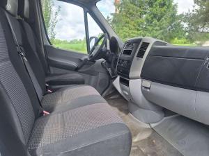 White Mercedes-Benz Sprinter 2007 in Taurage, with an engine capacity of 2.20 L and mileage of 300 thousand km for 5500 €, photo 9 on AUTOMOTO.COM.LV
