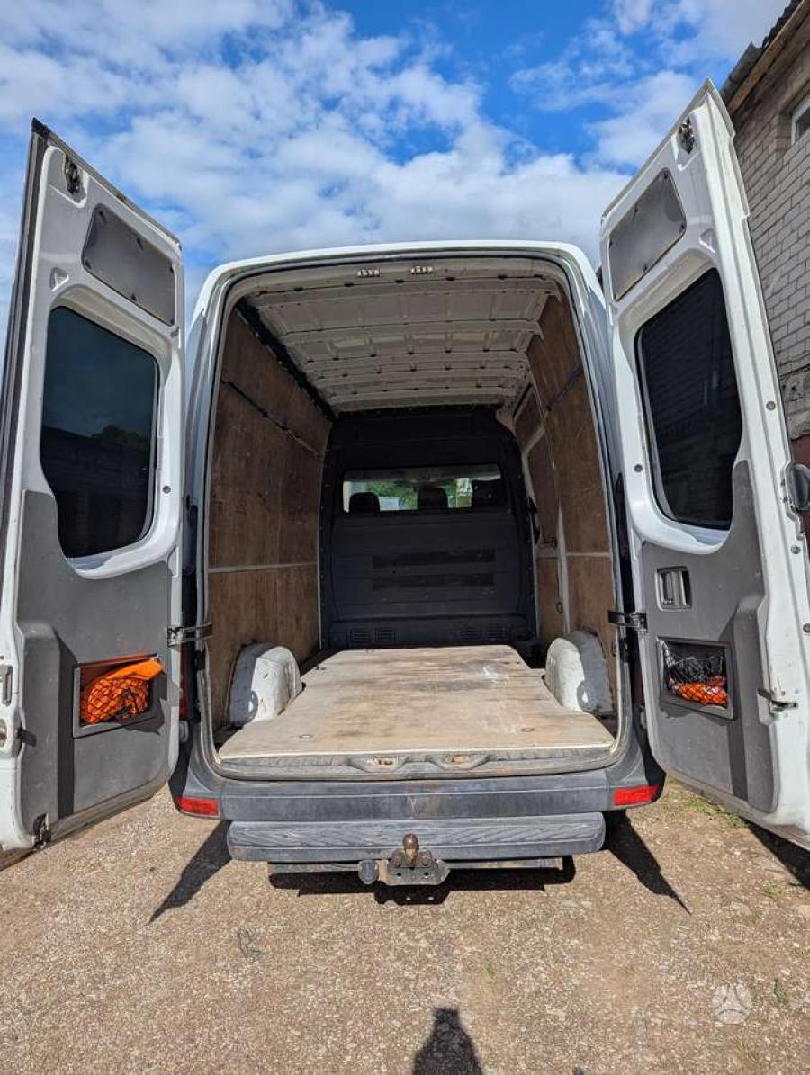 White Mercedes-Benz Sprinter 2007 in Telschi, with an engine capacity of 2.10 L and mileage of 346 thousand km for 4500 €, photo 6 on AUTOMOTO.COM.LV