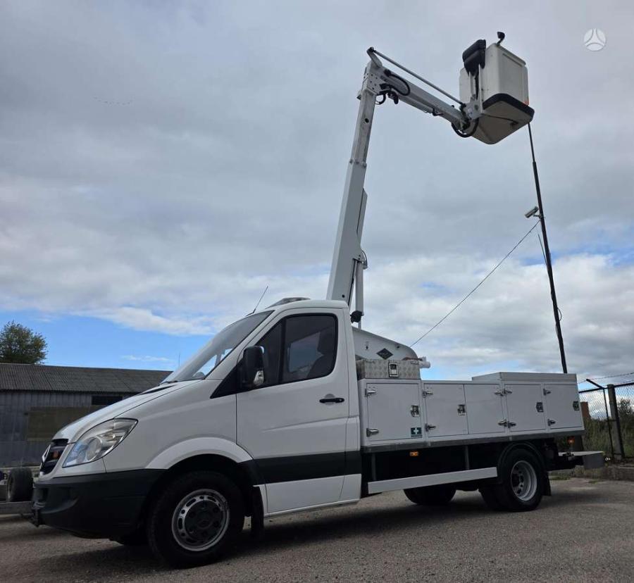 Balts Mercedes-Benz Sprinter 2007 Šauļi, ar dzinēja tilpumu 2.20 L un nobraukumu 170 tūkst. km par 11800 €, foto 1 vietnē AUTOMOTO.COM.LV