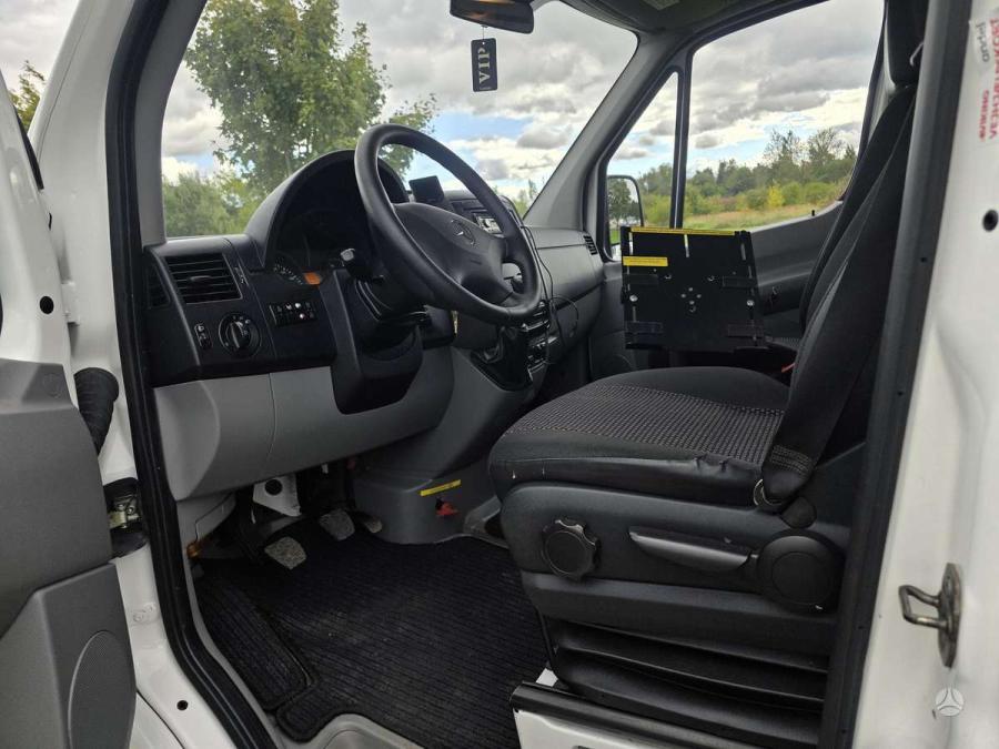 Balts Mercedes-Benz Sprinter 2007 Šauļi, ar dzinēja tilpumu 2.20 L un nobraukumu 170 tūkst. km par 11800 €, foto 19 vietnē AUTOMOTO.COM.LV
