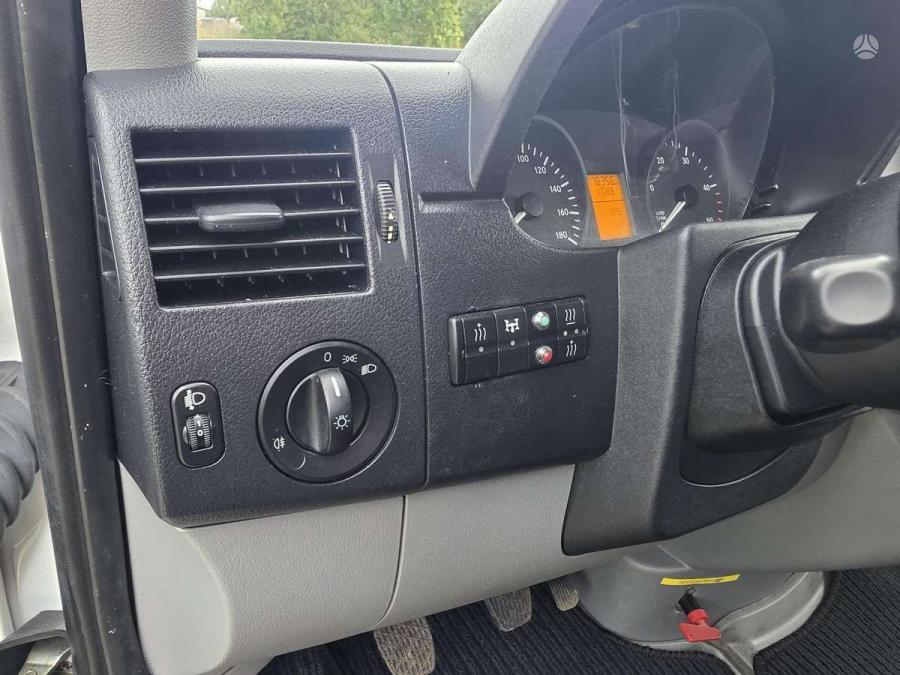 Balts Mercedes-Benz Sprinter 2007 Šauļi, ar dzinēja tilpumu 2.20 L un nobraukumu 170 tūkst. km par 11800 €, foto 20 vietnē AUTOMOTO.COM.LV