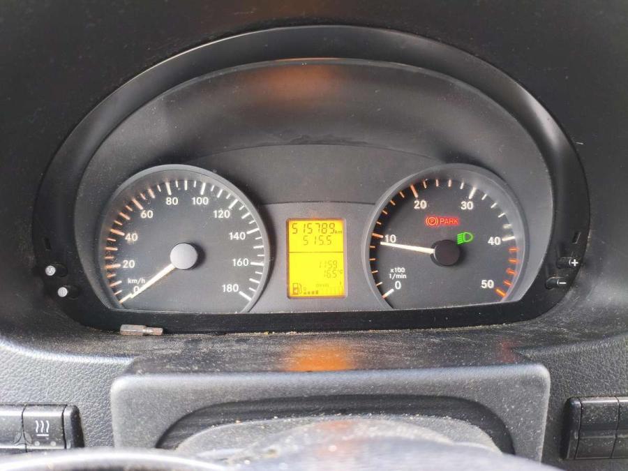 White Mercedes-Benz Sprinter 2007 in Kaunas, with an engine capacity of 2.15 L and mileage of 515 thousand km for 4399 €, photo 7 on AUTOMOTO.COM.LV