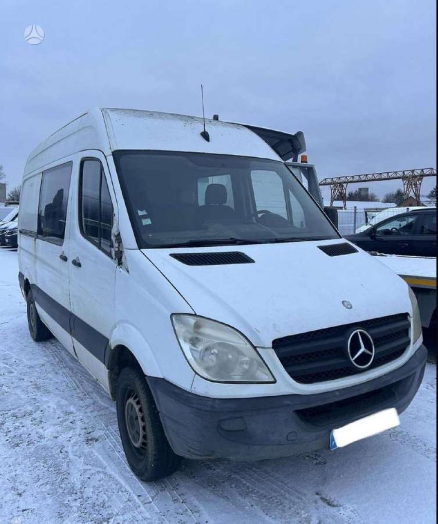 Balts Mercedes-Benz Sprinter 2008 Kauņa, ar dzinēja tilpumu 2.20 L un nobraukumu 261 tūkst. km par 3350 €, foto 1 vietnē AUTOMOTO.COM.LV