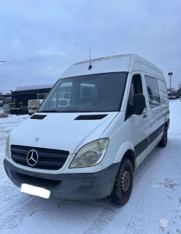 White Mercedes-Benz Sprinter 2008 in Kaunas, with an engine capacity of 2.20 L and mileage of 261 thousand km for 3350 €, photo 2 on AUTOMOTO.COM.LV