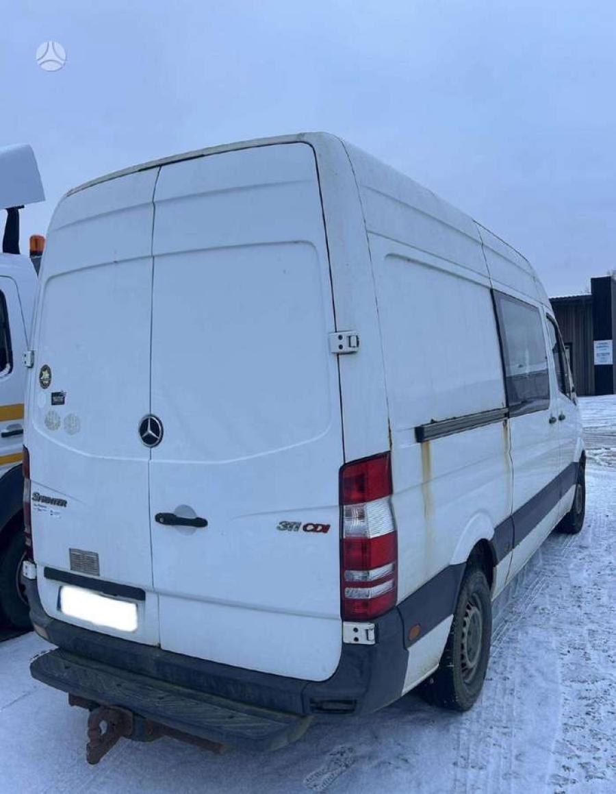 Balts Mercedes-Benz Sprinter 2008 Kauņa, ar dzinēja tilpumu 2.20 L un nobraukumu 261 tūkst. km par 3350 €, foto 3 vietnē AUTOMOTO.COM.LV