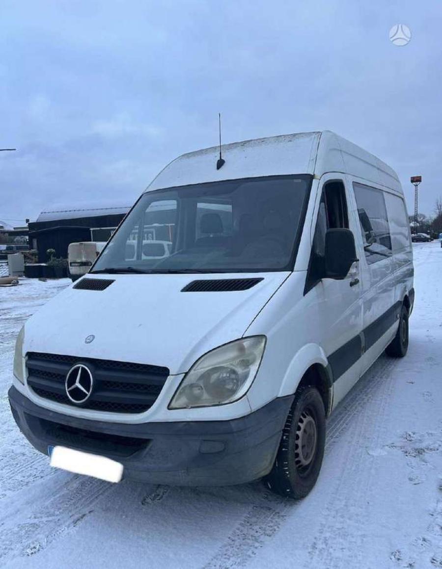 White Mercedes-Benz Sprinter 2008 in Kaunas, with an engine capacity of 2.20 L and mileage of 260 thousand km for 3250 €, photo 1 on AUTOMOTO.COM.LV