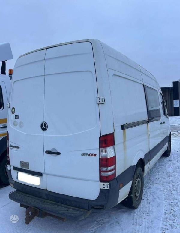 Balts Mercedes-Benz Sprinter 2008 Kauņa, ar dzinēja tilpumu 2.20 L un nobraukumu 260 tūkst. km par 3250 €, foto 3 vietnē AUTOMOTO.COM.LV