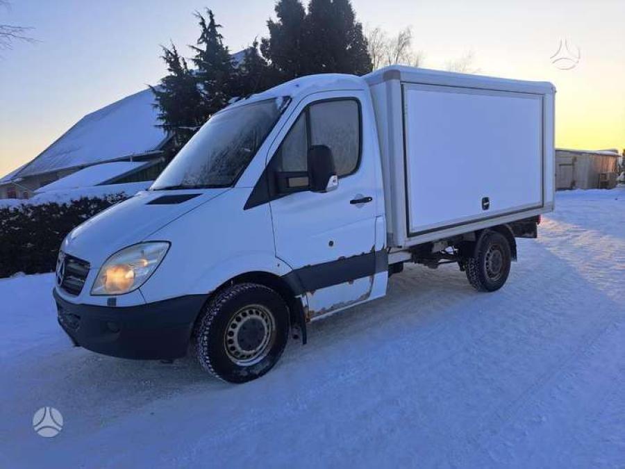 Balts Mercedes-Benz Sprinter 2008 Mažeikiai, ar dzinēja tilpumu 2.20 L un nobraukumu 211 tūkst. km par 3700 €, foto 1 vietnē AUTOMOTO.COM.LV