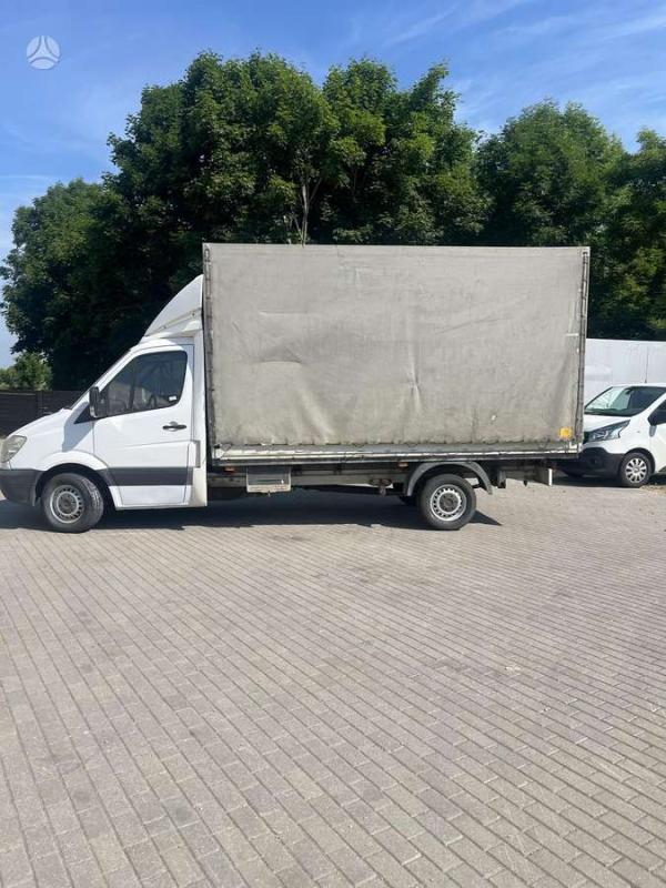 White Mercedes-Benz Sprinter 2008 in Skuodas, with an engine capacity of 2.20 L and mileage of 384 thousand km for 6000 €, photo 3 on AUTOMOTO.COM.LV