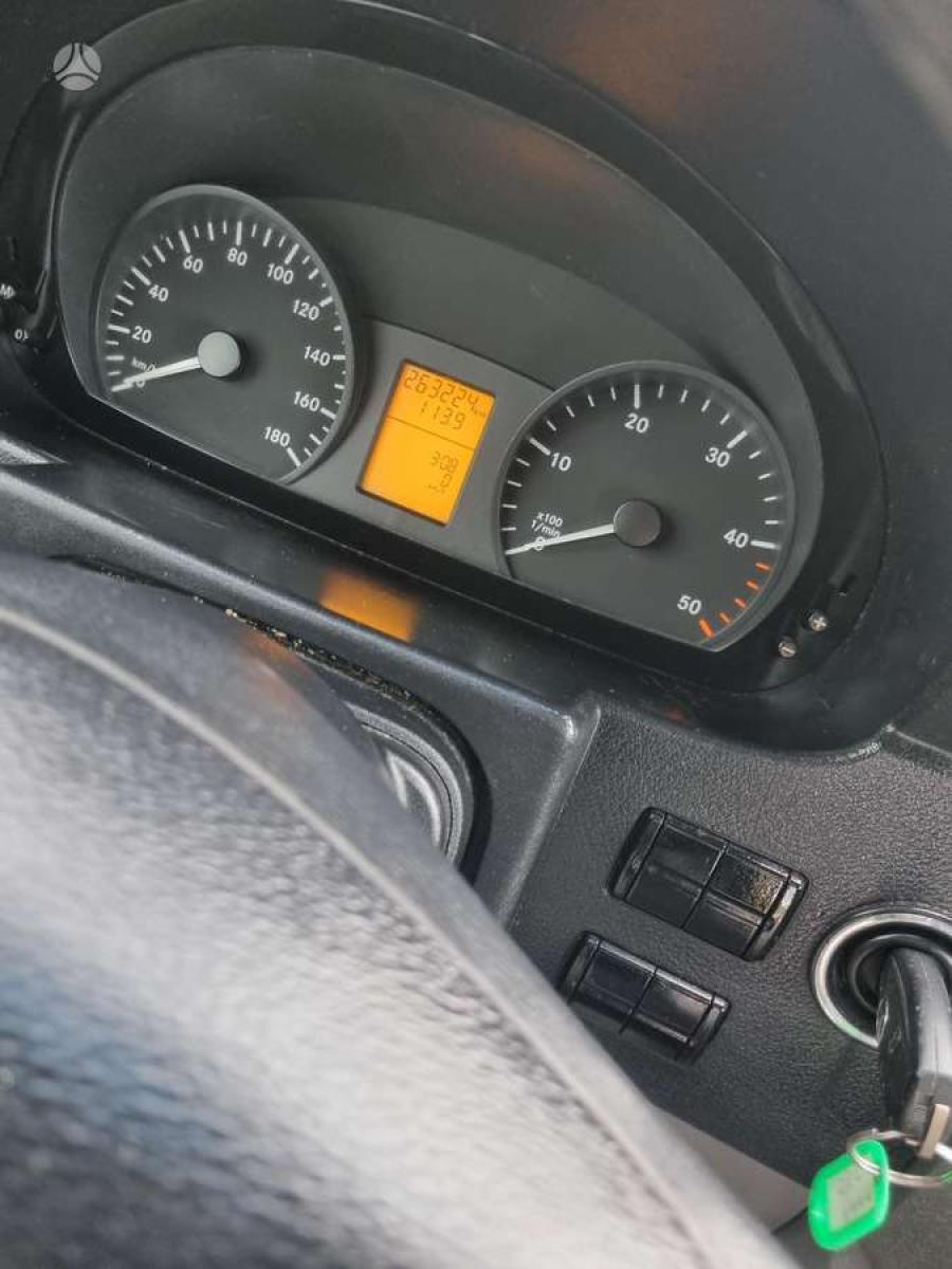 Balts Mercedes-Benz Sprinter 2008 Alīta, ar dzinēja tilpumu 2.15 L un nobraukumu 263 tūkst. km par 5000 €, foto 16 vietnē AUTOMOTO.COM.LV