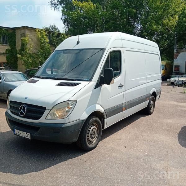 Balts Mercedes-Benz Sprinter 2008 Rīga, ar dzinēja tilpumu 2.20 L un nobraukumu 337 tūkst. km par 6000 €, foto 1 vietnē AUTOMOTO.COM.LV