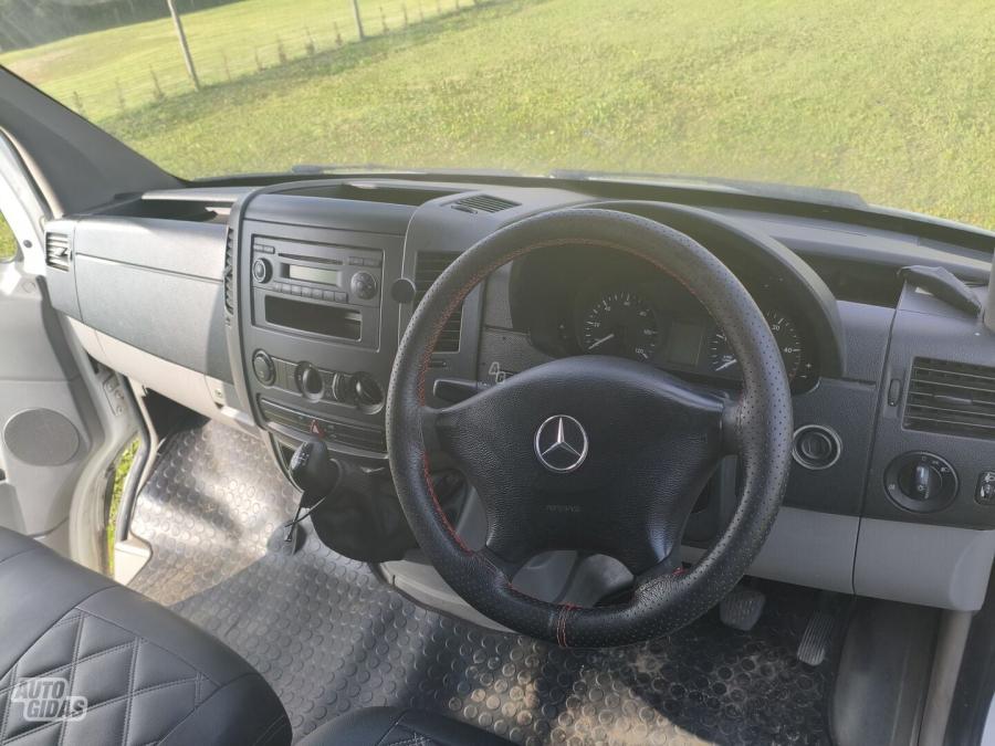 White Mercedes-Benz Sprinter 2008 in Vilnius, with an engine capacity of 2.20 L and mileage of 529 thousand km for 2500 €, photo 12 on AUTOMOTO.COM.LV