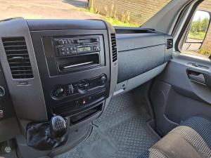 White Mercedes-Benz Sprinter 2008 in Vievis, with an engine capacity of 2.20 L and mileage of 157 thousand km for 9500 €, photo 9 on AUTOMOTO.COM.LV