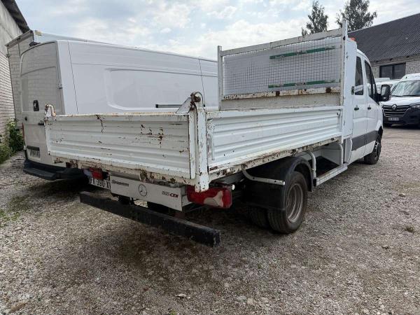 White Mercedes-Benz Sprinter 2008 in Kaunas, with an engine capacity of 2.20 L and mileage of 280 thousand km for 8600 €, photo 4 on AUTOMOTO.COM.LV