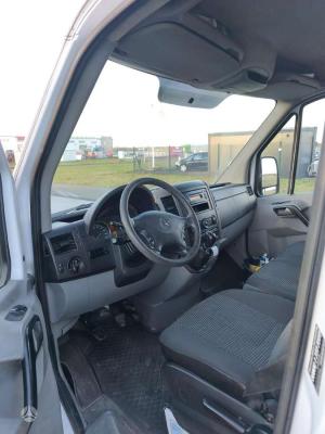 Balts Mercedes-Benz Sprinter 2009 Marijampole, ar dzinēja tilpumu 2.15 L un nobraukumu 250 tūkst. km par 9300 €, foto 15 vietnē AUTOMOTO.COM.LV