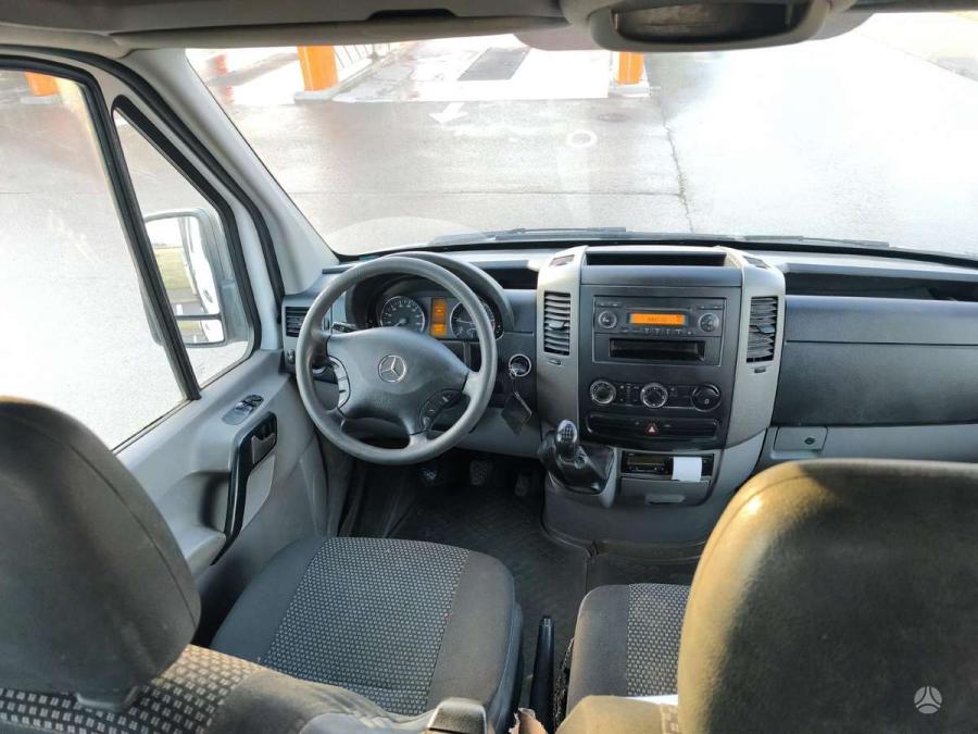 Balts Mercedes-Benz Sprinter 2009 Marijampole, ar dzinēja tilpumu 2.15 L un nobraukumu 250 tūkst. km par 9300 €, foto 18 vietnē AUTOMOTO.COM.LV