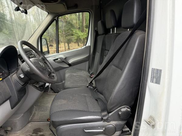 Balts Mercedes-Benz Sprinter 2009 Jelgava, ar dzinēja tilpumu 2.20 L un nobraukumu 297 tūkst. km par 7500 €, foto 10 vietnē AUTOMOTO.COM.LV