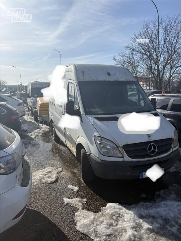 Balts Mercedes-Benz Sprinter 2009 Viļņa, ar dzinēja tilpumu 2.20 L un nobraukumu 270 tūkst. km par 2495 €, foto 2 vietnē AUTOMOTO.COM.LV