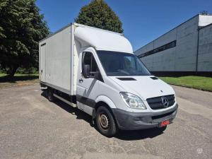 Balts Mercedes-Benz Sprinter 2009 Marijampole, ar dzinēja tilpumu 2.20 L un nobraukumu 127 tūkst. km par 5950 €, foto  vietnē AUTOMOTO.COM.LV