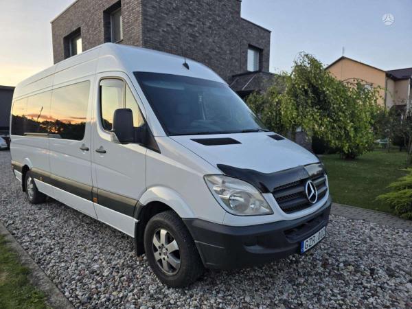 White Mercedes-Benz Sprinter 2009 in Jonava, with an engine capacity of 2.15 L and mileage of 515 thousand km for 10300 €, photo 1 on AUTOMOTO.COM.LV