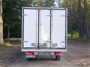 White Mercedes-Benz Sprinter 2009 in Vilnius, with an engine capacity of 2.90 L and mileage of 1 thousand km for 3200 €, photo 8 on AUTOMOTO.COM.LV